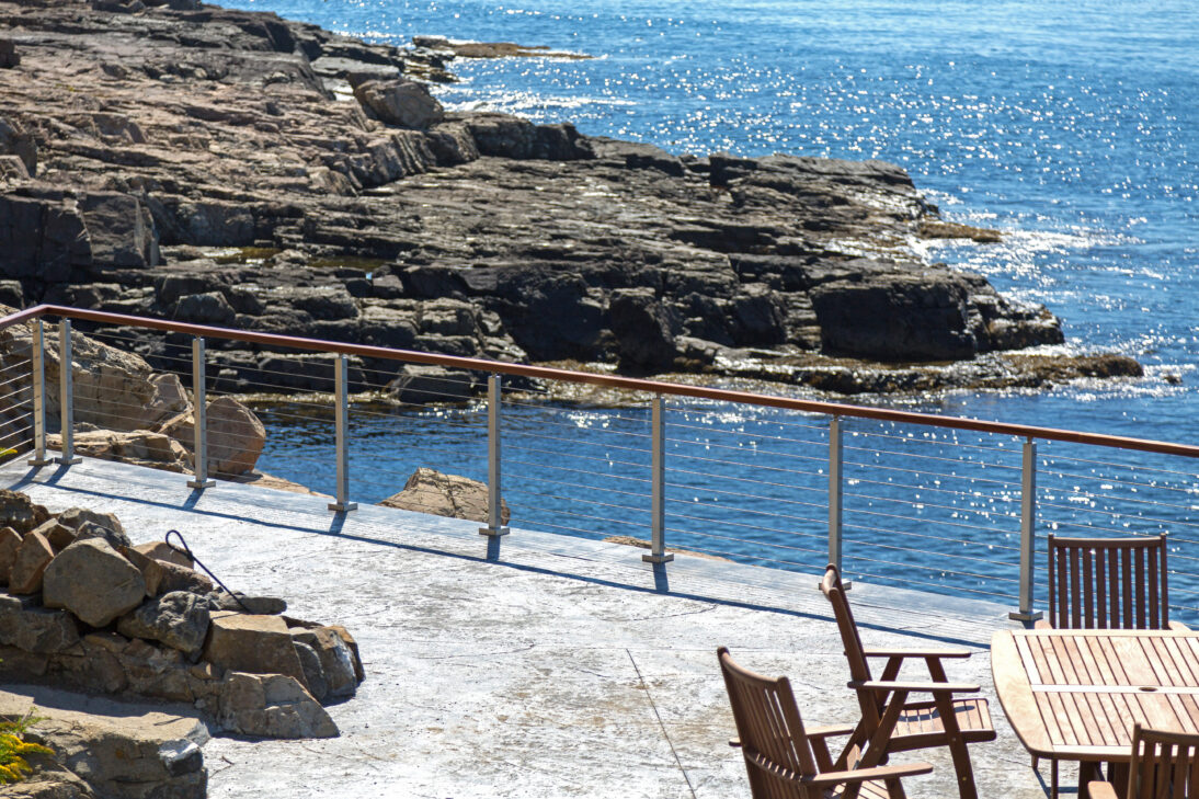 Pros and Cons of Cable Railing | What You Need to Know | Viewrail