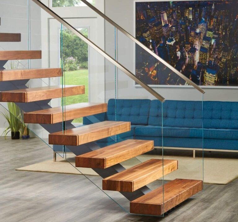 Vedera Glass Railing for Flight Floating Stairs | Viewrail