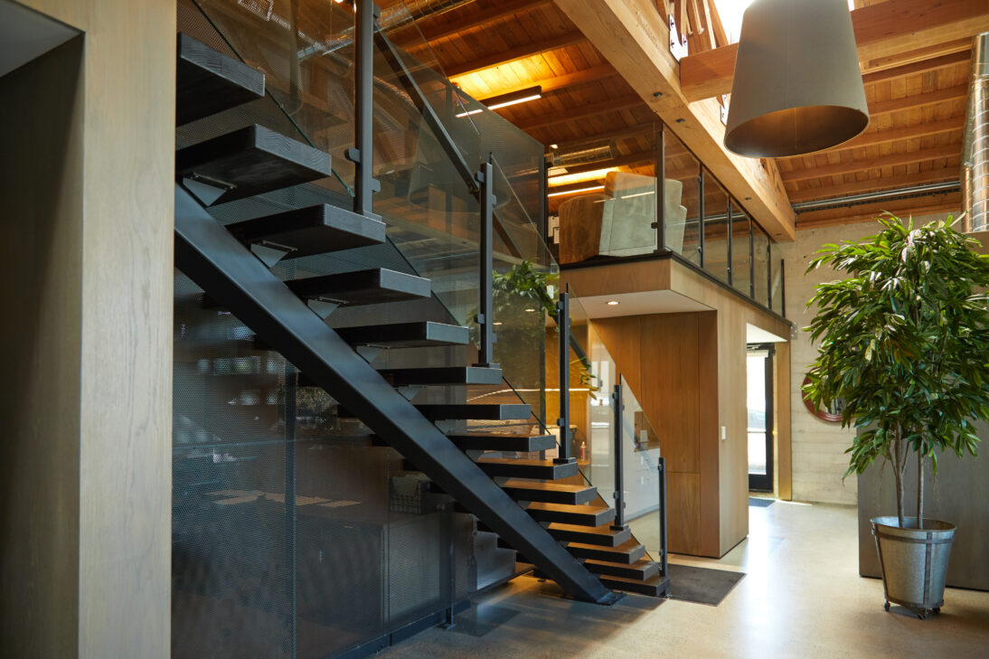 No1 Prefab Metal Floating Commercial Stairs | Viewrail