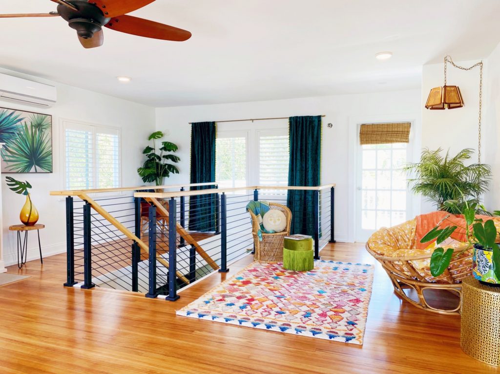 6 Unique Stair Railing Design Ideas to Hold On To - Viewrail