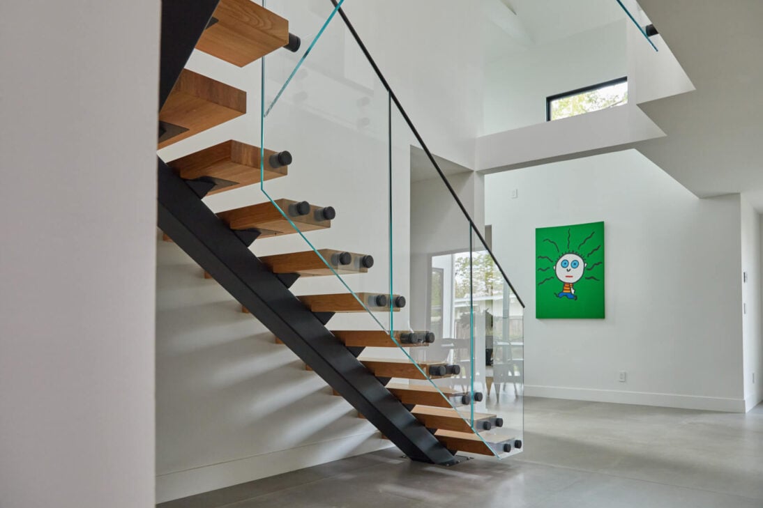 5 Instagram-Worthy Modern Floating Staircase Design Ideas - Viewrail