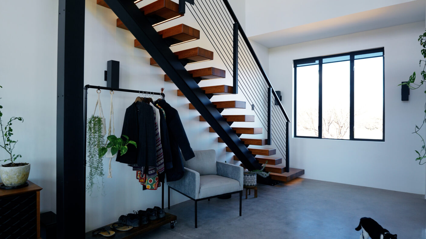 17 Modern Stair Railing Ideas | Viewrail