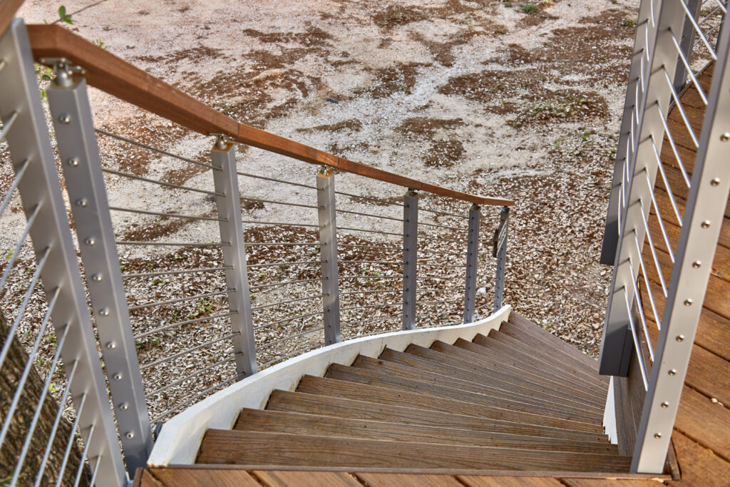 Strong, Modern Cable Railing with Upgraded Infill | Viewrail