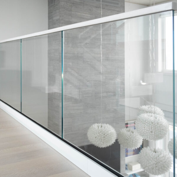 Ultra Modern FLIGHT Stack System with Glass Railing - Viewrail