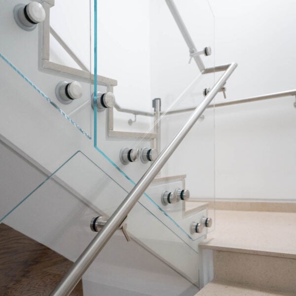 Commercial Glass Railing - Viewrail
