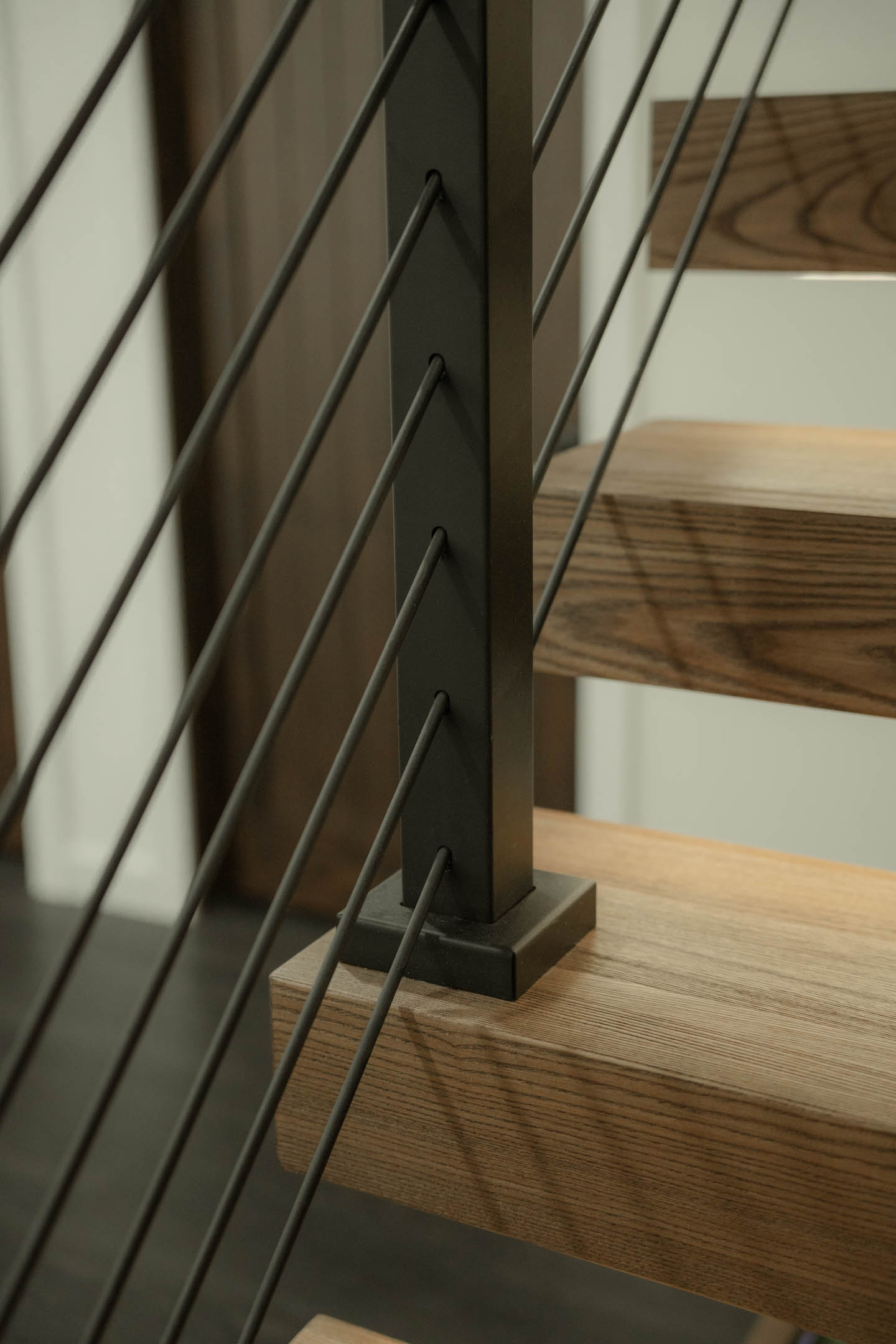 Before/After FLIGHT Mono system with Rod Railing - Viewrail