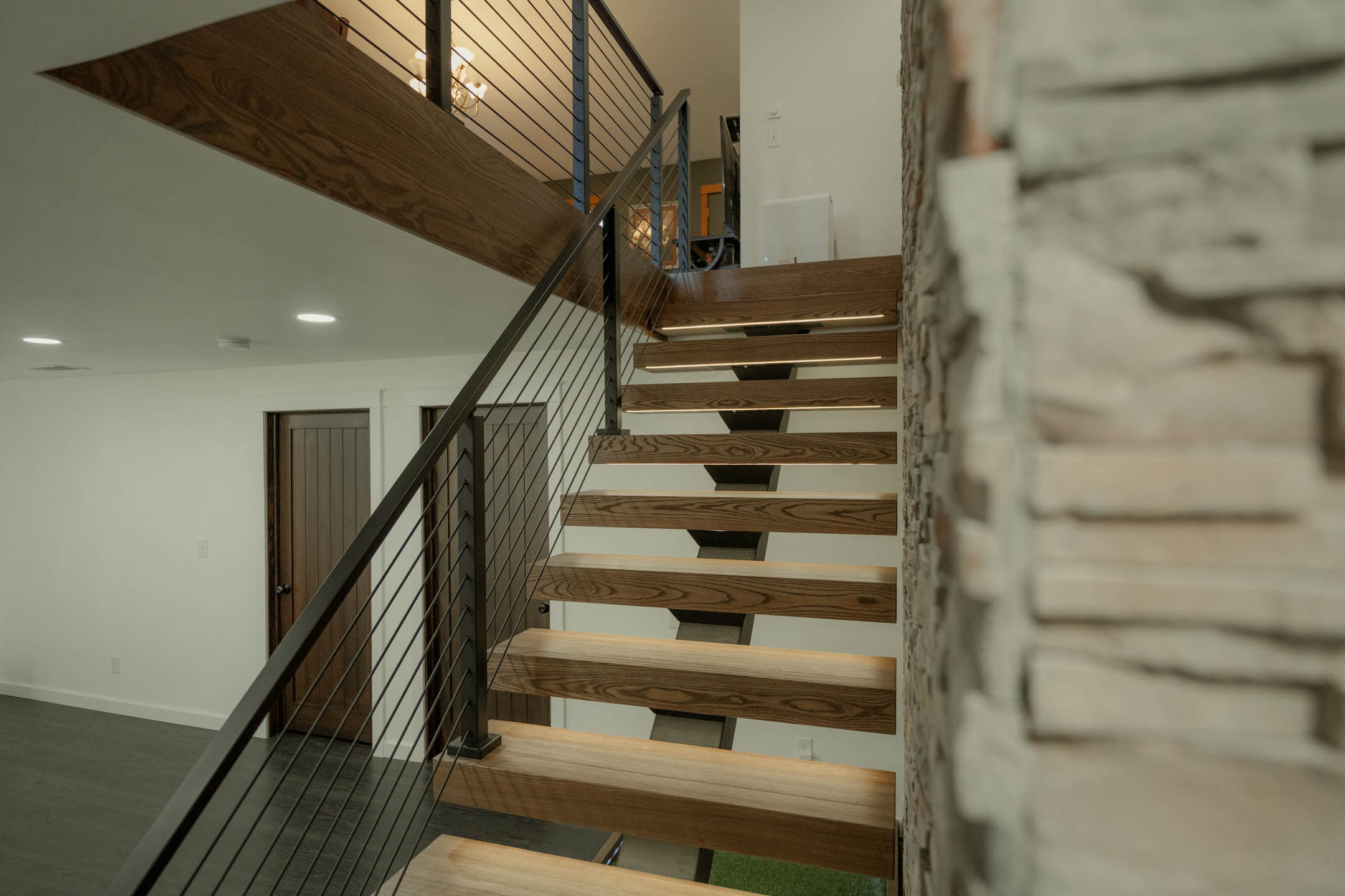 Before/After FLIGHT Mono system with Rod Railing - Viewrail