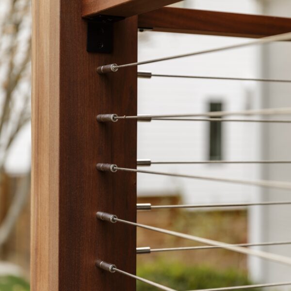 Cozy Front Porch with DriveTite Cable Railing | Viewrail