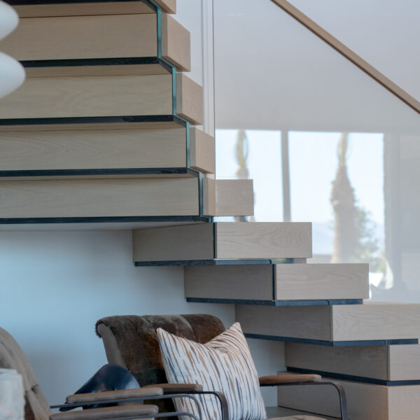 FLIGHT Stack in a Soft, Bright Utah Home | Viewrail