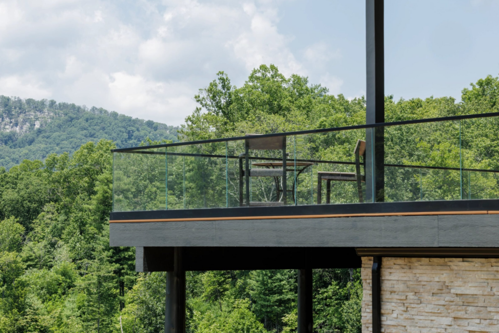 Know the Code: Glass Railing - Viewrail